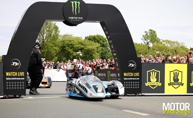 IOMTT 2022: Ben en Tom Birchall domineren eerste Sidecar TT | Motorfreaks
