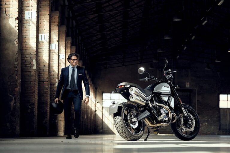 Ducati Scrambler 1100 Dark PRO: ingetogen instapmodel | Motorfreaks