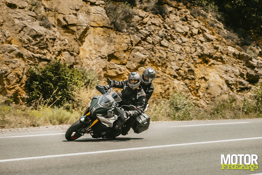 Suzuki GSX-S1000GX: eerste cross-over Suzuki | Motorfreaks