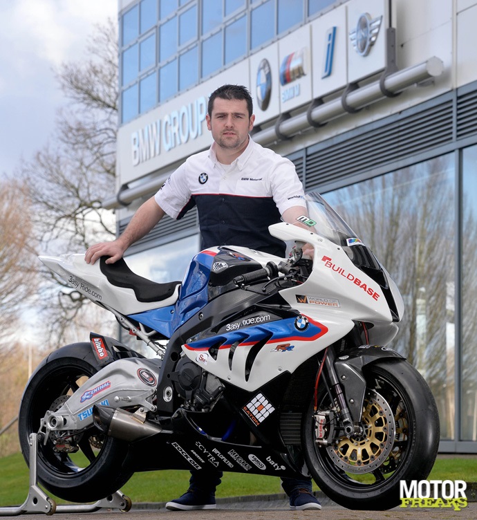 Michael Dunlop rijdt 2014 Isle of Man TT op BMW | Motorfreaks