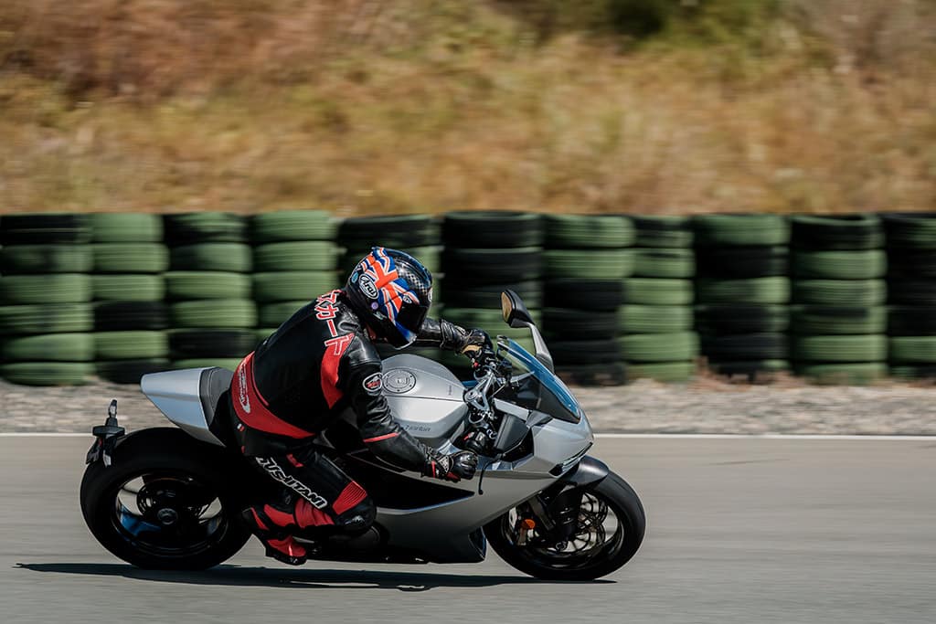 Test Norton Manx R (2026) | Motorfreaks